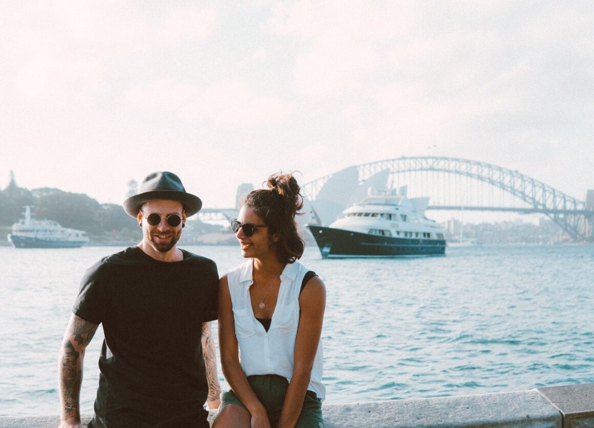 13 Signs of Insecure Women