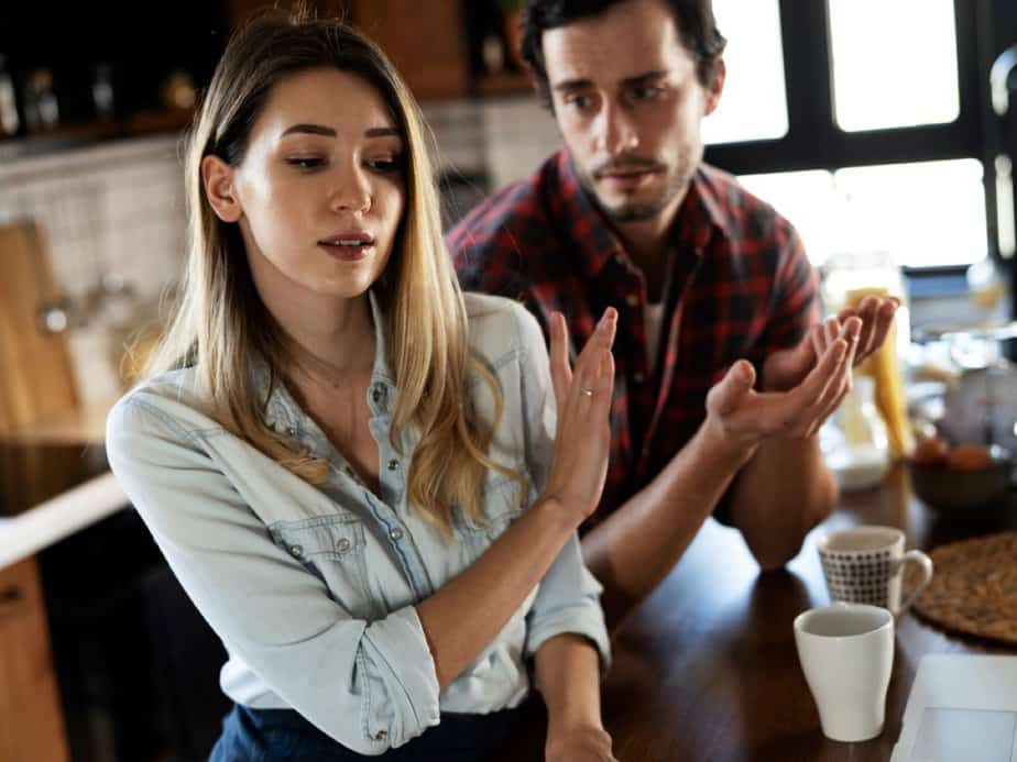 17 Signs Of A Disrespectful Man (And Why You Deserve Better)