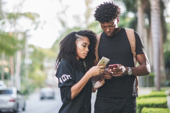 23 Signs Of A Possessive Boyfriend And How To Cope With His Behavior
