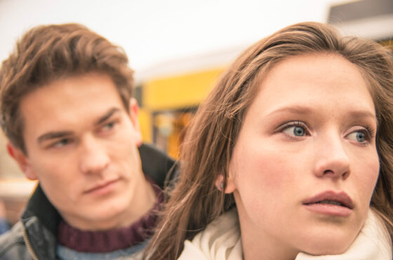 23 Signs Of A Weak Man (Traits You Shouldn’t Tolerate)