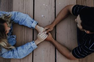 7 Signs Of An Insecure Girlfriend (And How To Help Her)