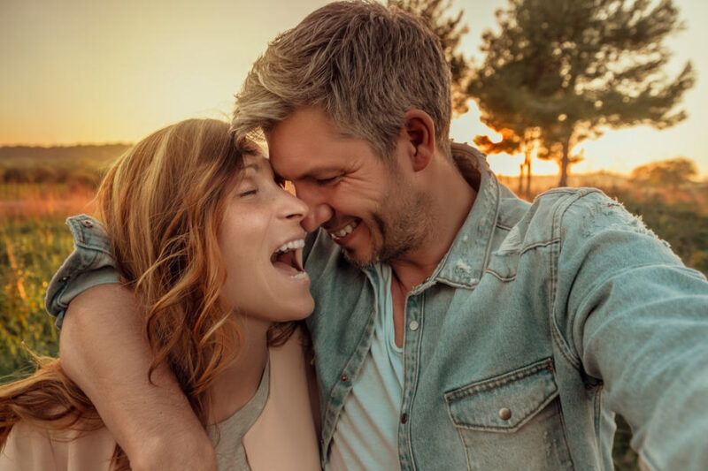 How Does A Man Act When He’s Falling In Love? 15 Undeniable Signs