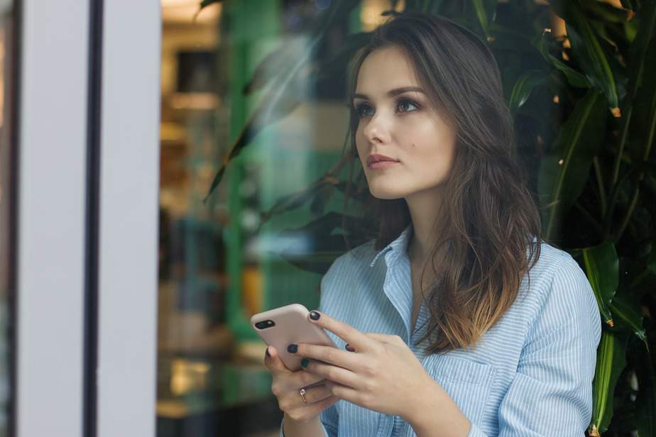 10 Signs Of Facebook Secret Conversations And Cheating