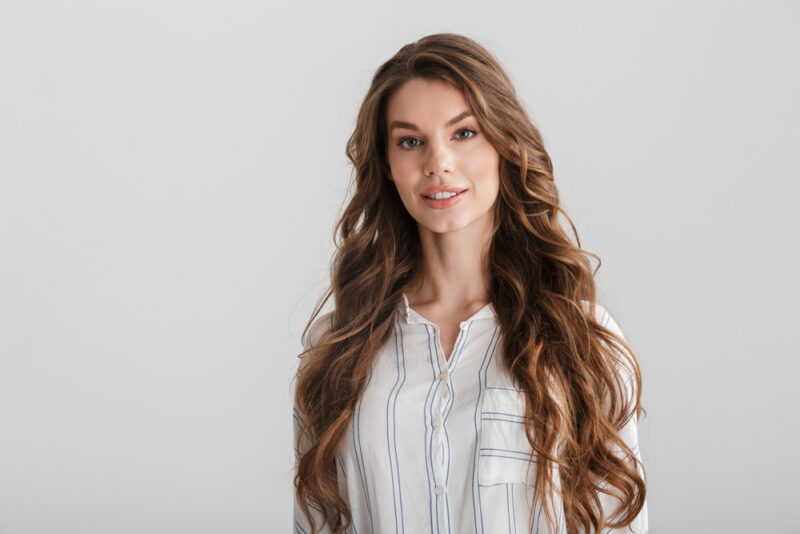 How To Be Irresistible To Men: 10 Easy Tips And Tricks