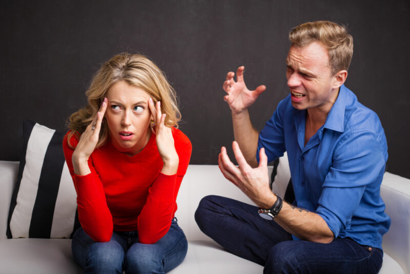 22 Signs A Woman Is Being Disrespectful To You And How To React