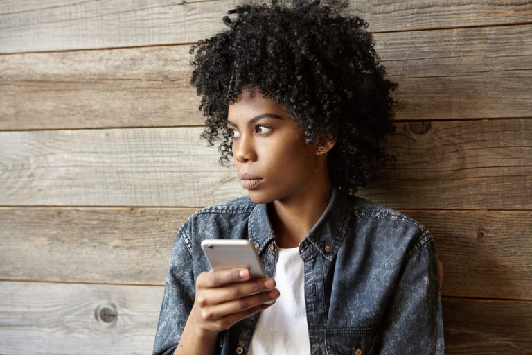What To Say To Your Boyfriend When He Ignores You (11 Simple Tips)