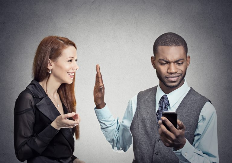10 Simple Ways To Deal With Ignorant People If They Bother You