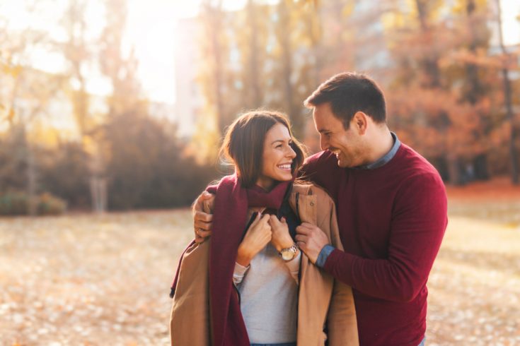 How Does A Man Pursue A Woman? 10 Steps To Win The Chase