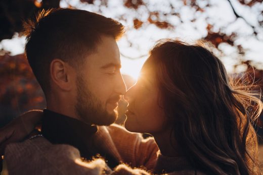 Myth Or Reality: 8 Signs You're Dealing With An Alpha Widow