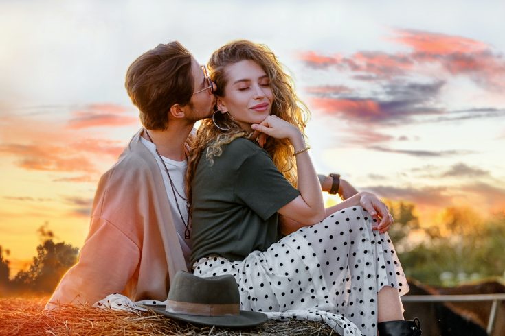 10 Signs You're Definitely More Than Just Friends