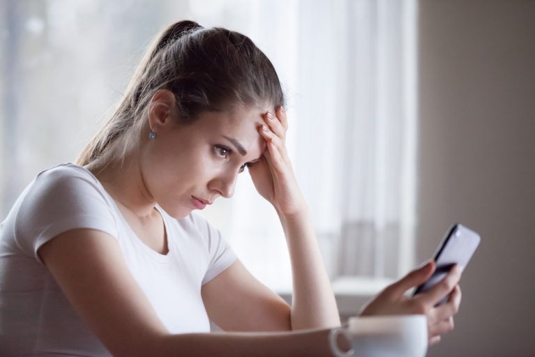 When A Man Ignores You, Ignore Him Back By Doing These 13 Things