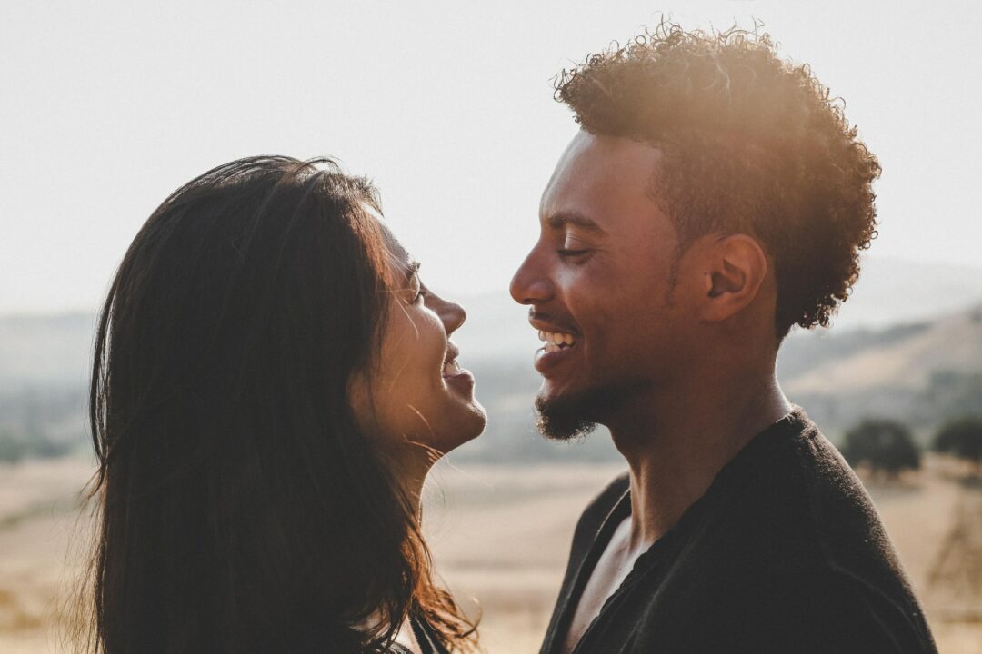 Forehead Kiss: Secret Meanings Behind This Adorable Gesture
