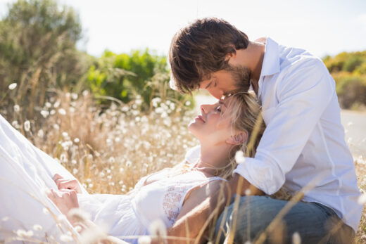 Forehead Kiss: Secret Meanings Behind This Adorable Gesture