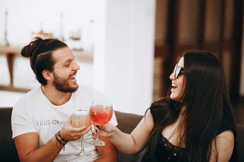How To Ask A Guy Out: 6 Ways That Guarantee He'll Say YES