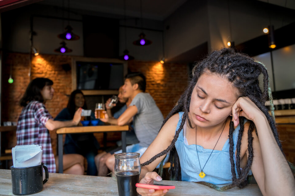 Solving The Mystery: What To Do When He Texts After Ignoring You?