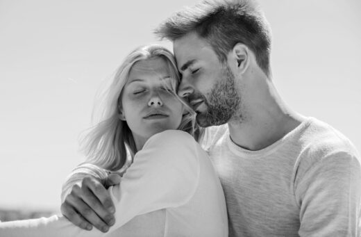 When A Man Is Vulnerable With A Woman, He Shows These 10 Signs