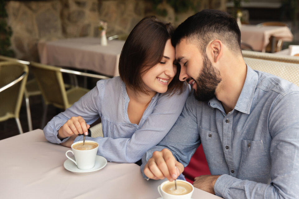 15 Easy-To-Spot Signs He Caught Feelings For You