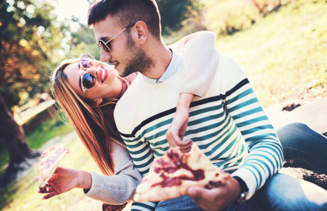 15 Easy-To-Spot Signs He Caught Feelings For You