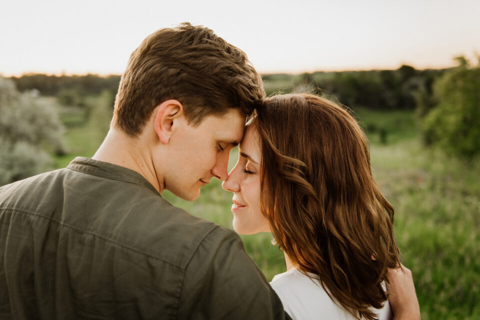 How To Tell Your Boyfriend You Love Him? 12 Cute Ways To Melt His Heart