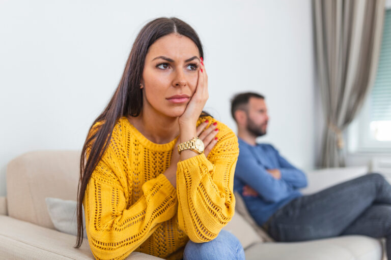 When A Man Shuts Down Emotionally: 6 Reasons Why He Stonewalls You