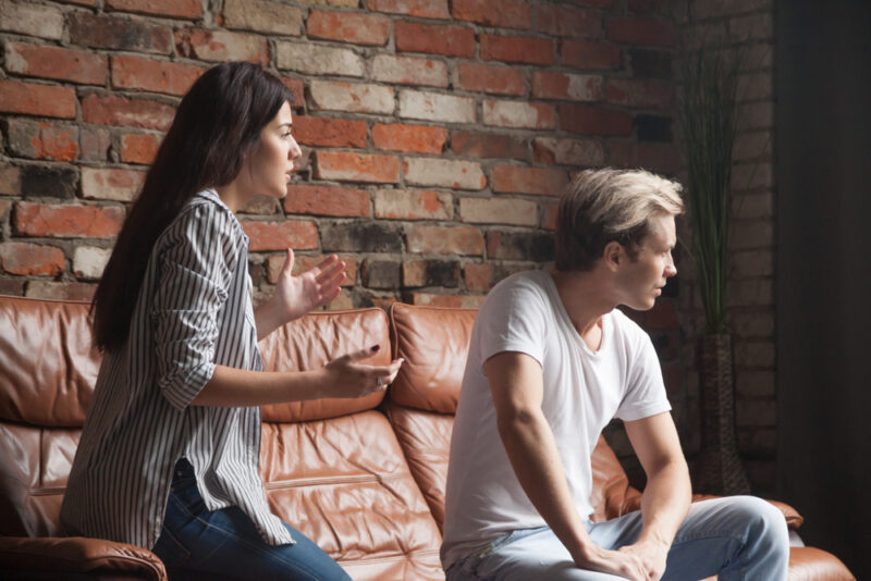 Psycho Girlfriend: 10 Alarming Behaviors That Confirm Her Craziness