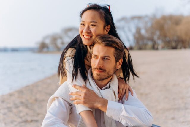 Myth Or Reality: 8 Signs You're Dealing With An Alpha Widow