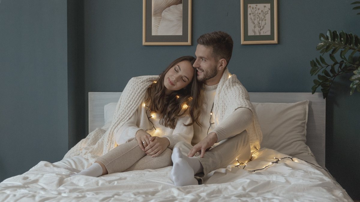 Do Guys Like To Cuddle? 12 Proofs They Have A Soft Side