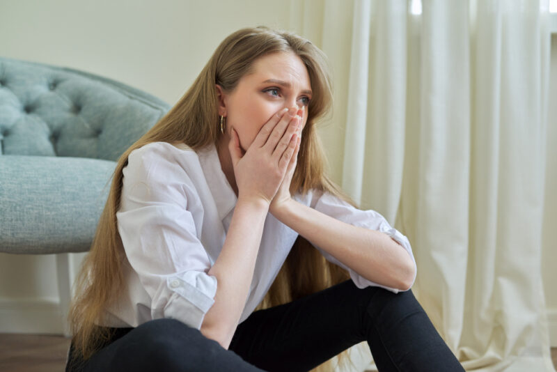 How To Make Yourself Cry: 14 Ways To Turn On The Waterworks