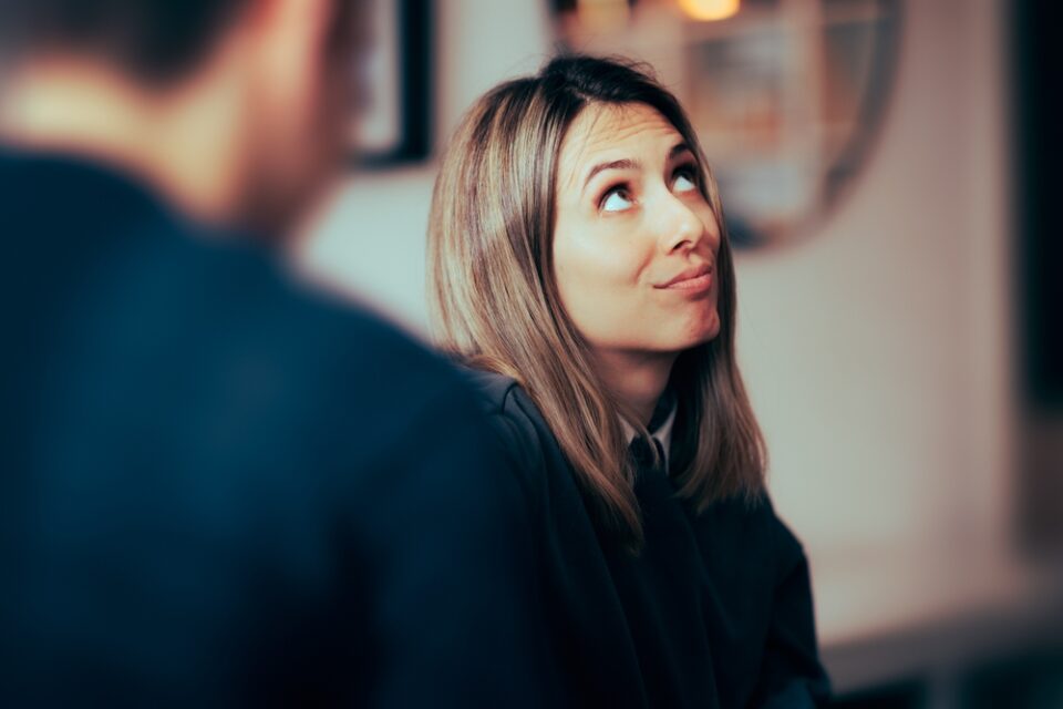 10 Negative Body Language Signs And How To Avoid Them