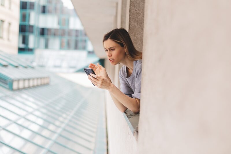 10 Real Reasons Why Your Ex Contacts You After The Breakup