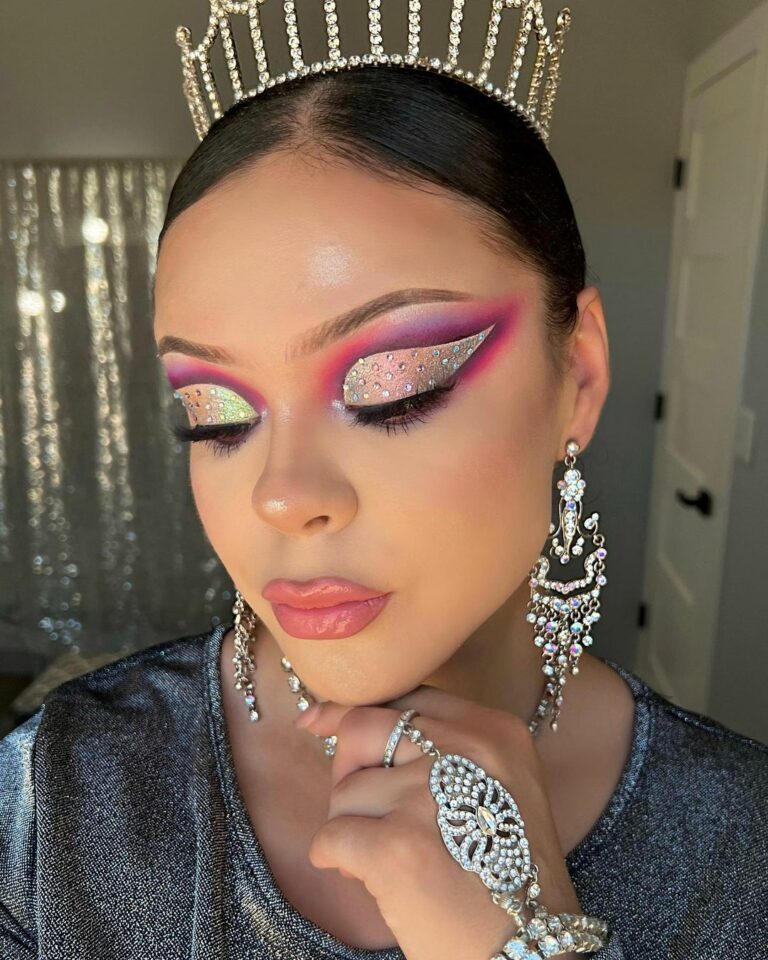 23 Magnetizing Pink Eyeshadow Looks For Women