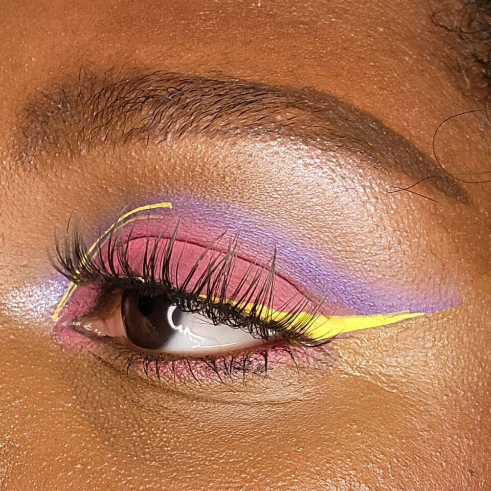 23 Magnetizing Pink Eyeshadow Looks For Women