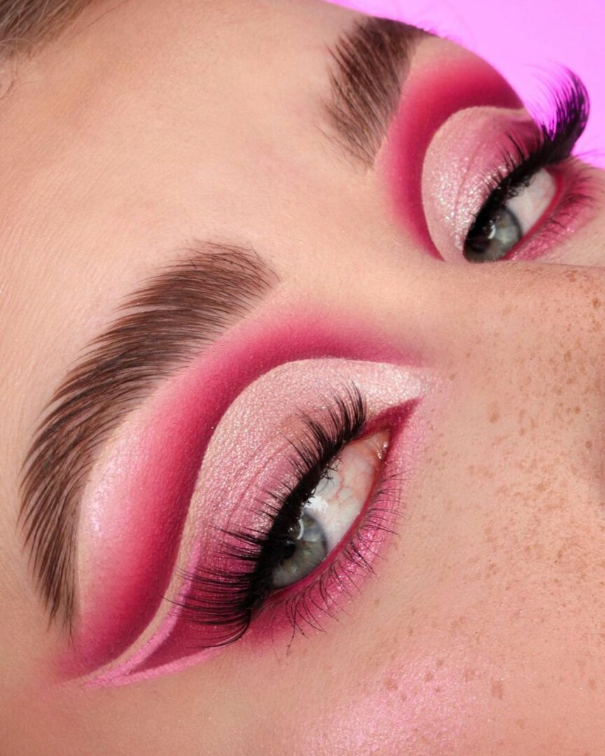 23 Magnetizing Pink Eyeshadow Looks For Women