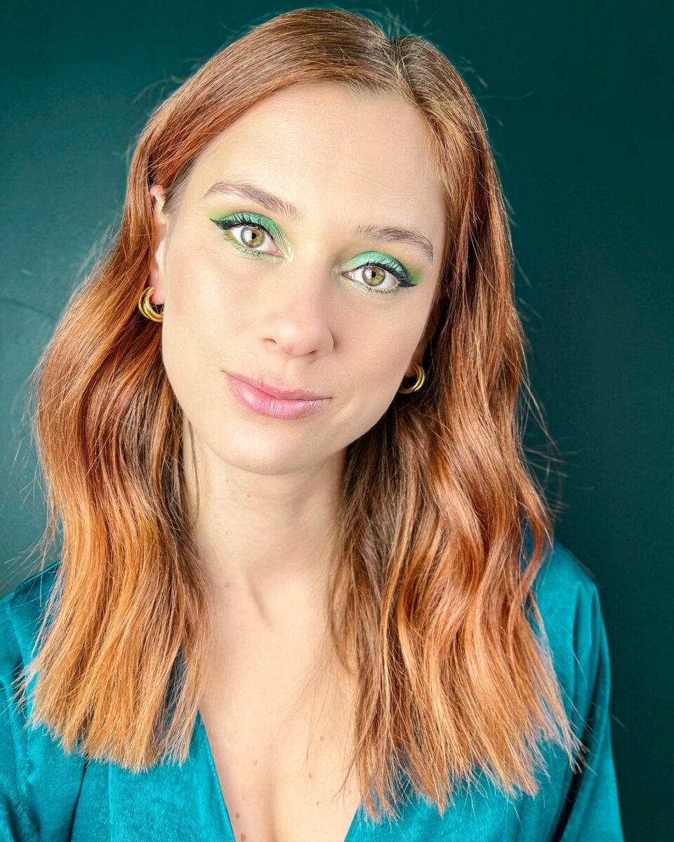 22 Eye Makeup Looks for Green Eyes To Elevate Their Beauty
