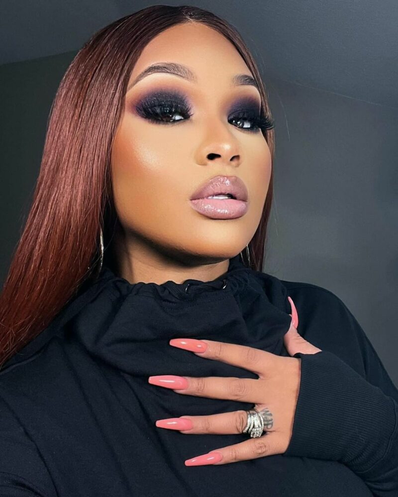 20 Sensational Smokey Eye Makeup Looks For Your Inner Diva