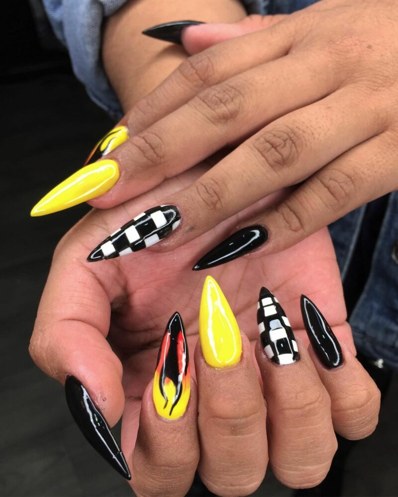 20 Vibrant Yellow Nails To Have Your Moment In The Sun