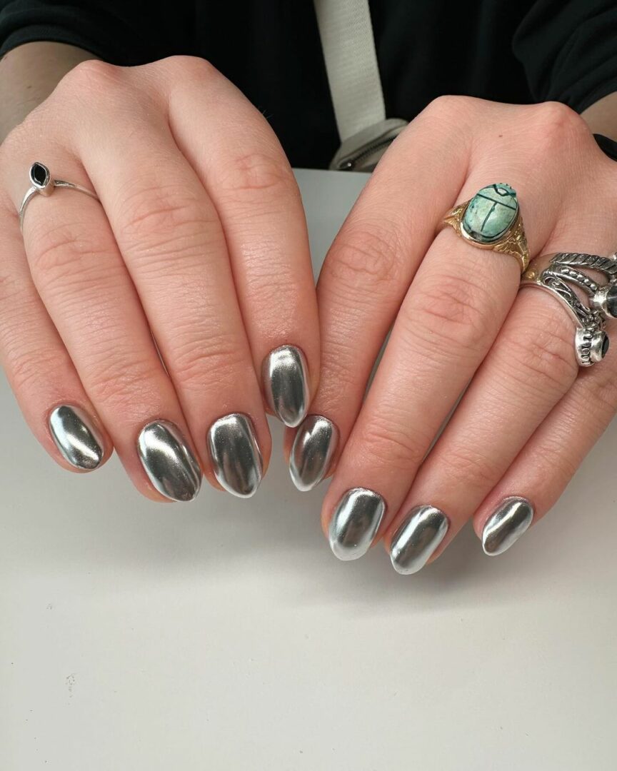 20 Silver Nail Designs To Bring A Silver Lining To Any Cloud