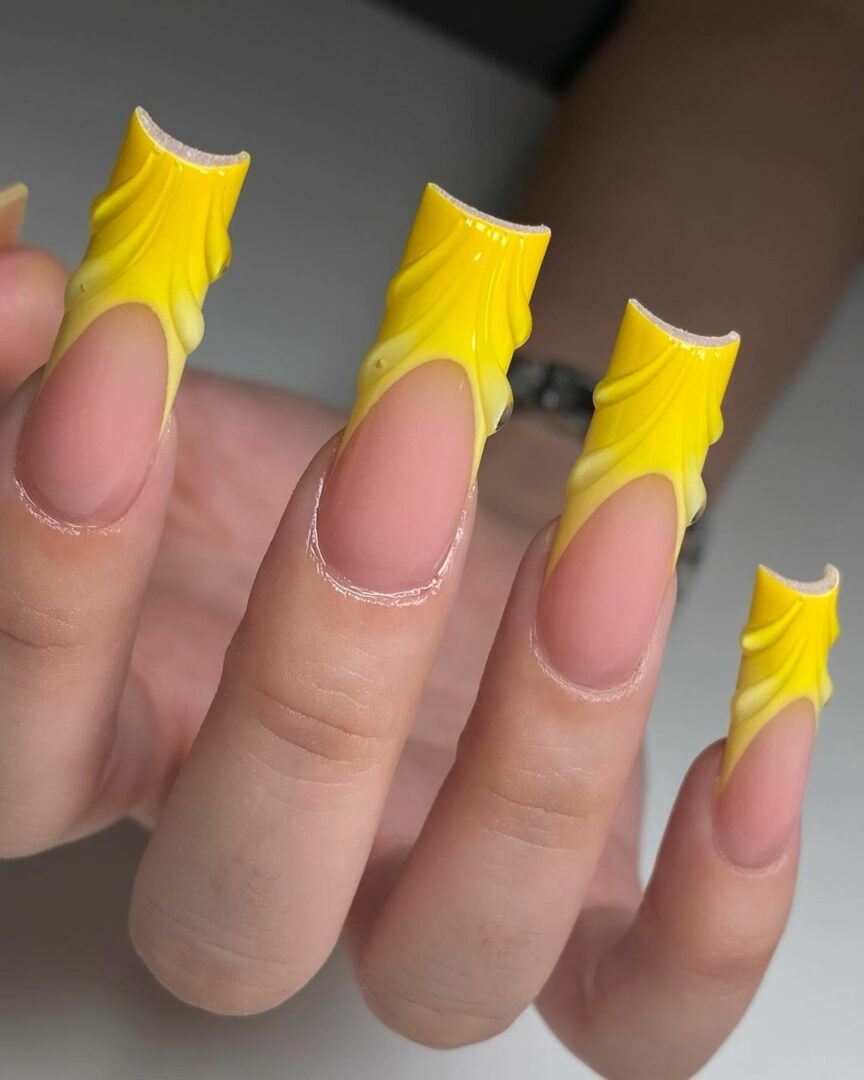 20 Vibrant Yellow Nails To Have Your Moment In The Sun