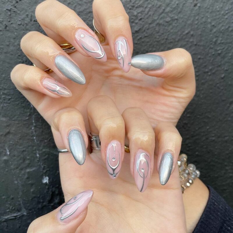 20 Silver Nail Designs To Bring A Silver Lining To Any Cloud