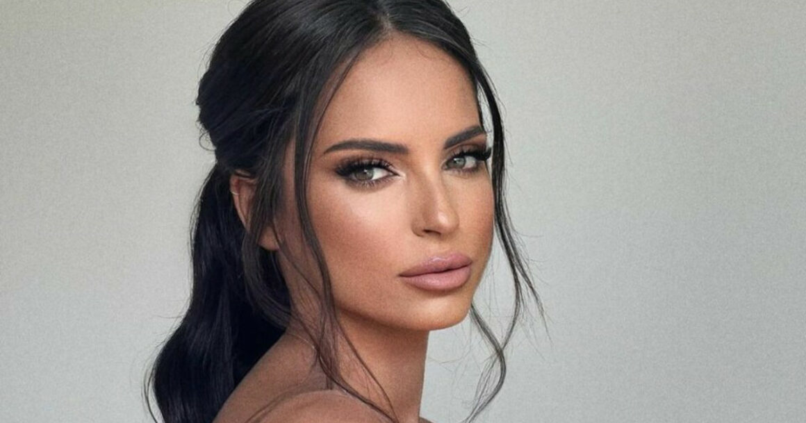 38 Captivating Fishtail Braid Hairstyles For A Touch Of Magic