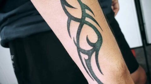 20 Impressive Tribal Tattoo Ideas That Honor Your Identity