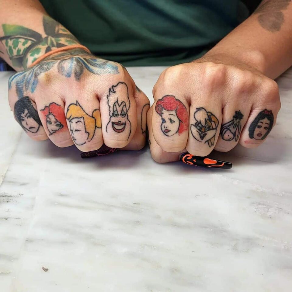 20 Knuckle Tattoo Ideas You'll Be Obsessed With