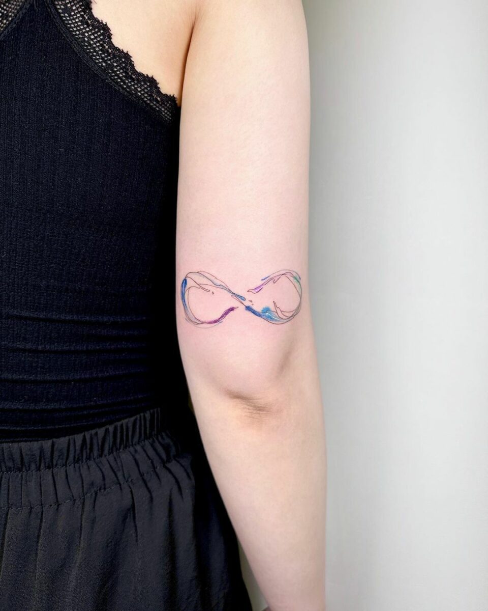 25 Intricate Infinity Tattoos That Go Beyond The Y2K Trend