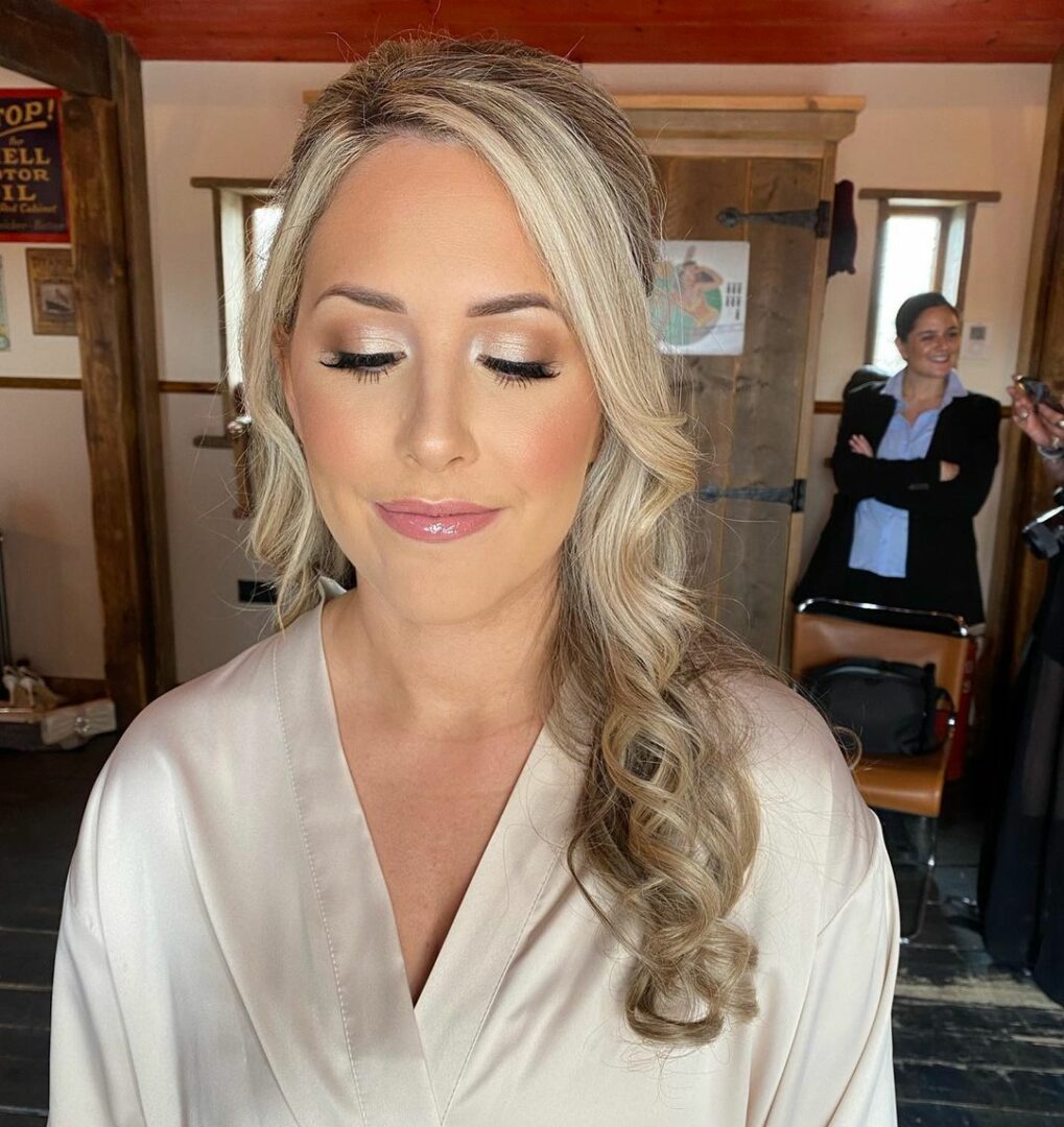 18 Stunning Bridesmaid Makeup Looks Your Bestie Will Adore