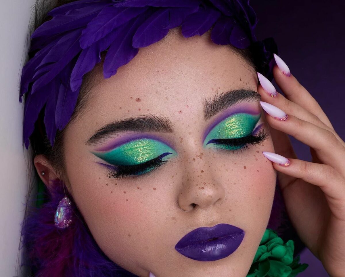 18 Cut Crease Makeup Ideas For A Glamorous Contrast