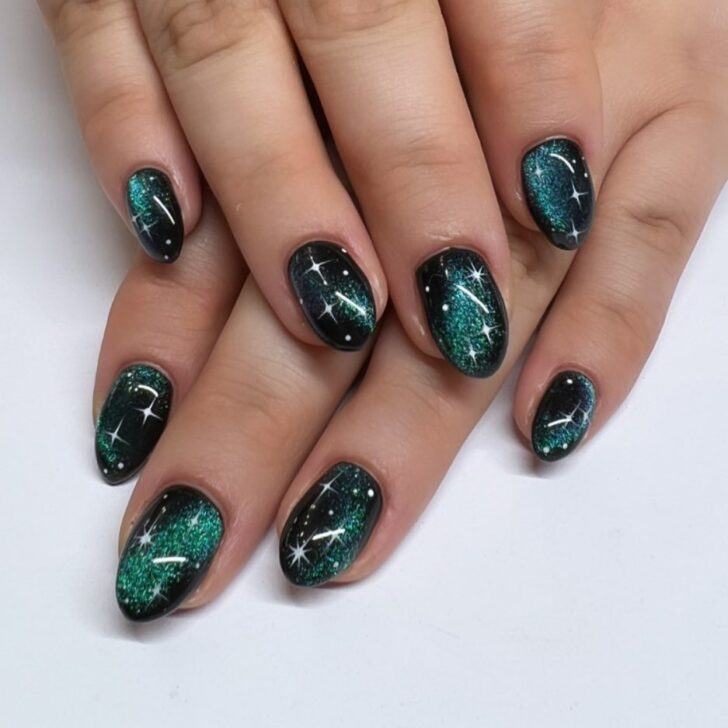 24 Astonishing Galaxy Nails To Feel Like You're In Outer Space