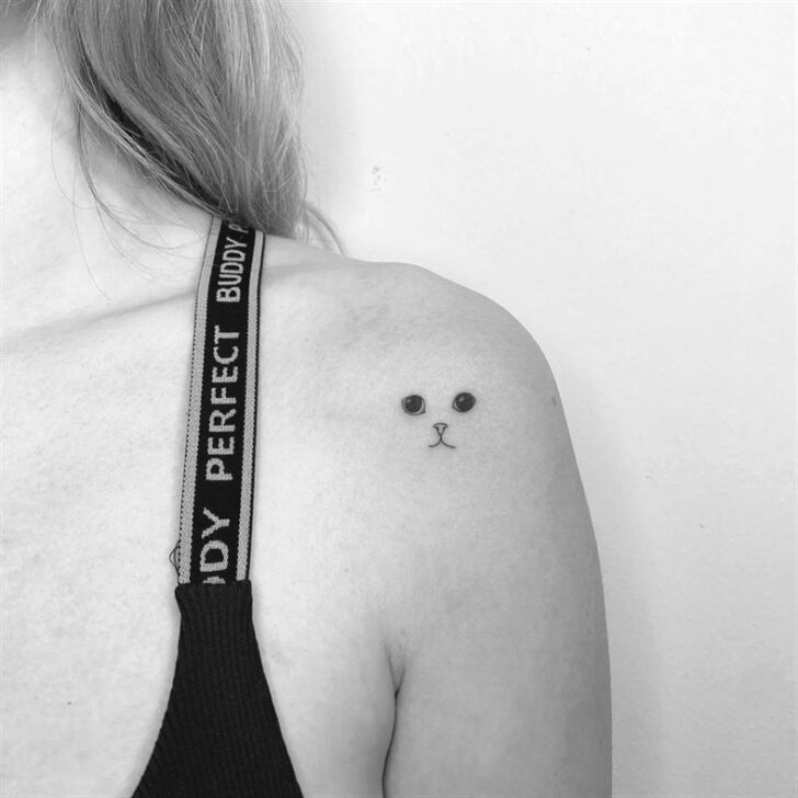 22 Cute Small Tattoos That Will Bring A Smile On Your Face