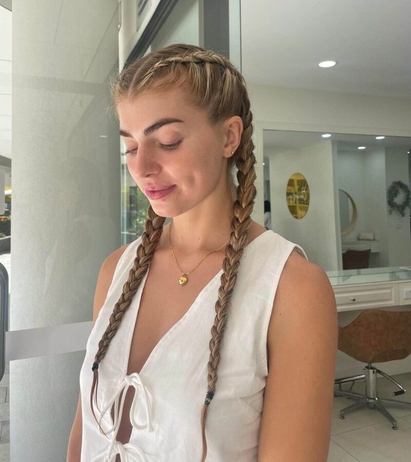 26 Dazzling Dutch Braid Hairstyles For Any Occasion