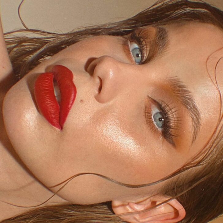 20 Red Carpet-Ready Red Lipstick Makeup Looks