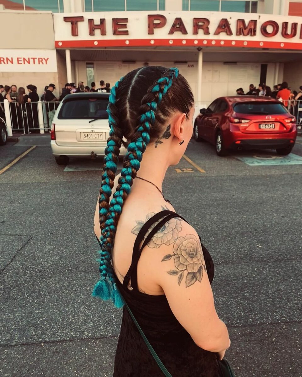 26 Dazzling Dutch Braid Hairstyles For Any Occasion